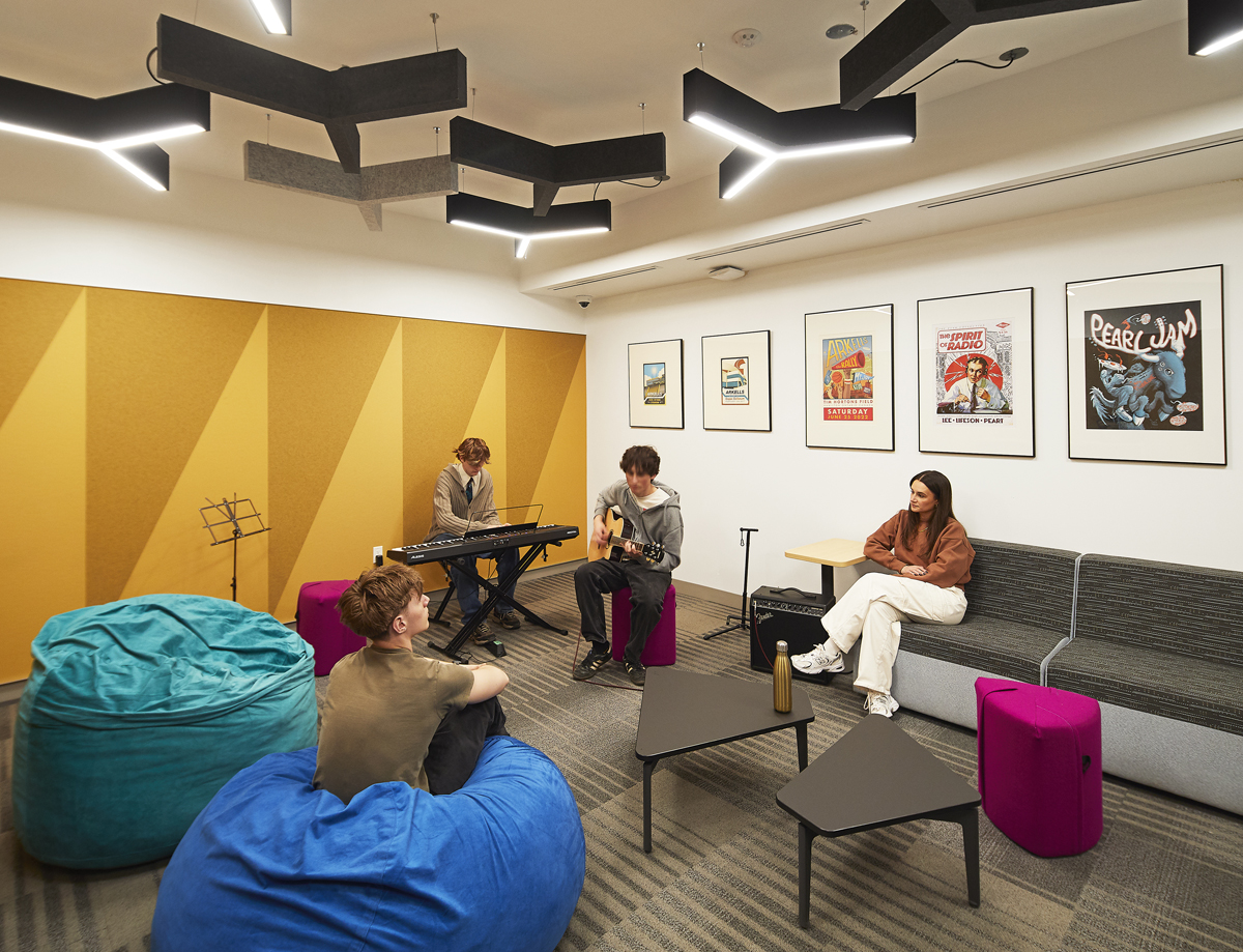 10 Bay: McMaster Graduate Student Residence - Knightstone Capital